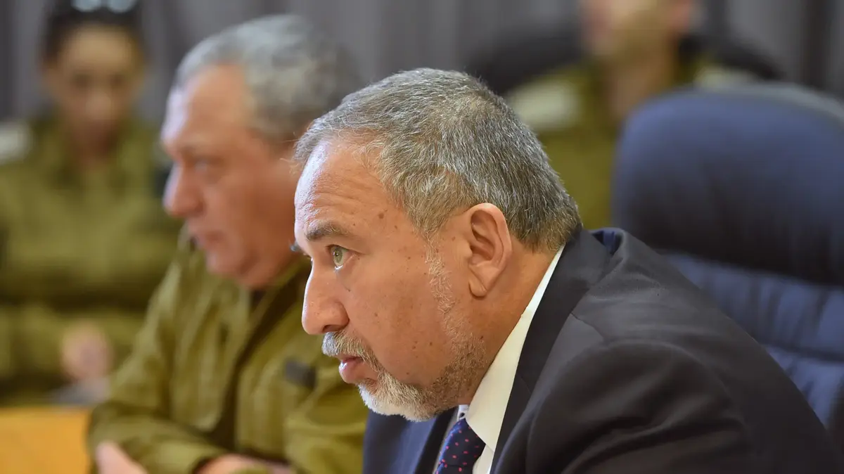 ברקע המתיחות על הסיוע הביטחוני ליברמן יצא לביקור בארהב וואלה חדשות