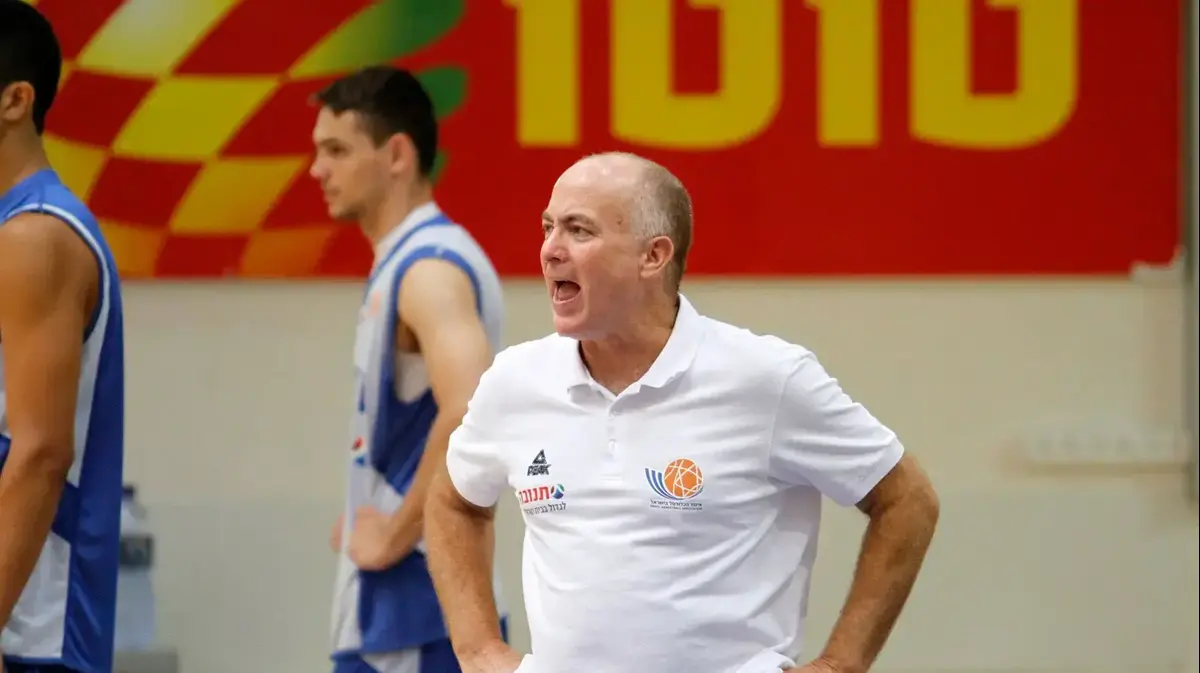 הנבחרת פתחה את אימוניה. אדלשטיין: "שהצעירים ייקחו את הצ'אנס" - וואלה ספורט