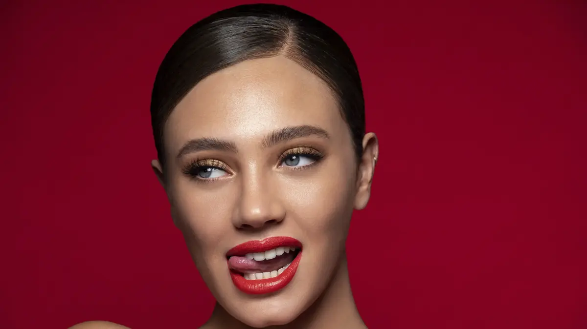 מוצרי הביוטי שייכנסו לתיק האיפור שלך - וואלה Sheee