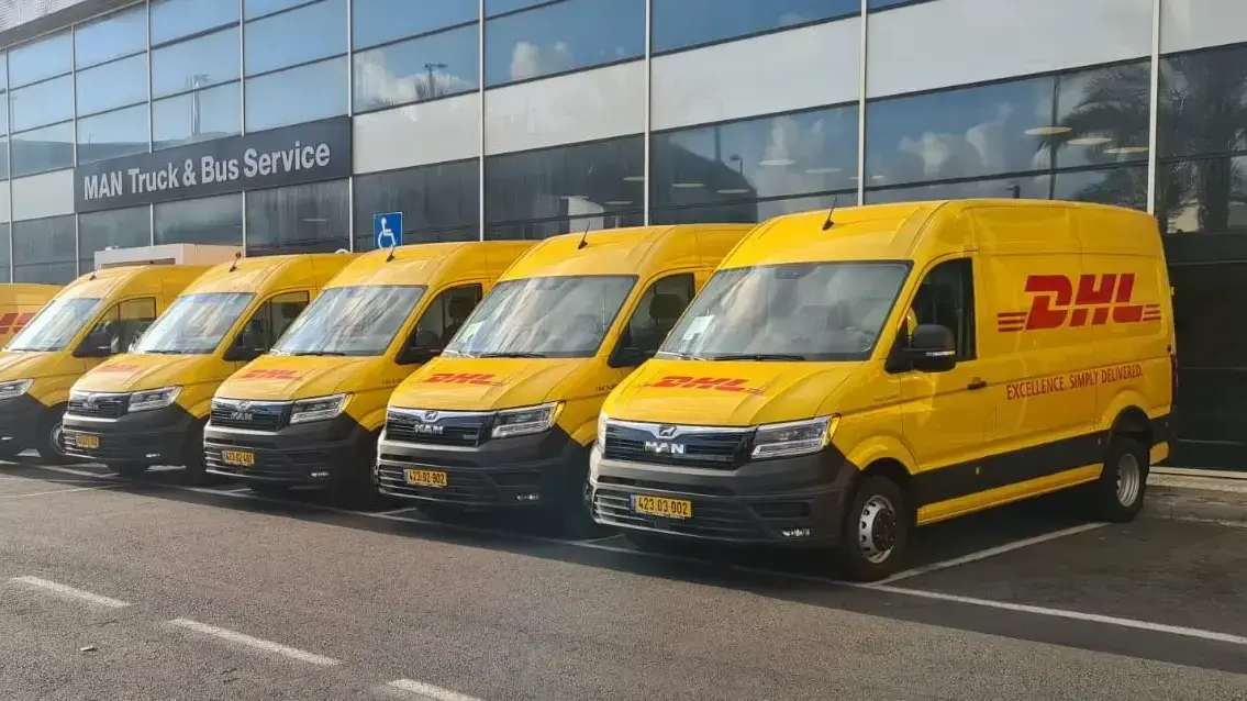 חברת DHL ישראל רכשה 14 רכבים מסחריים ו-2 משאיות חדשות - וואלה כסף