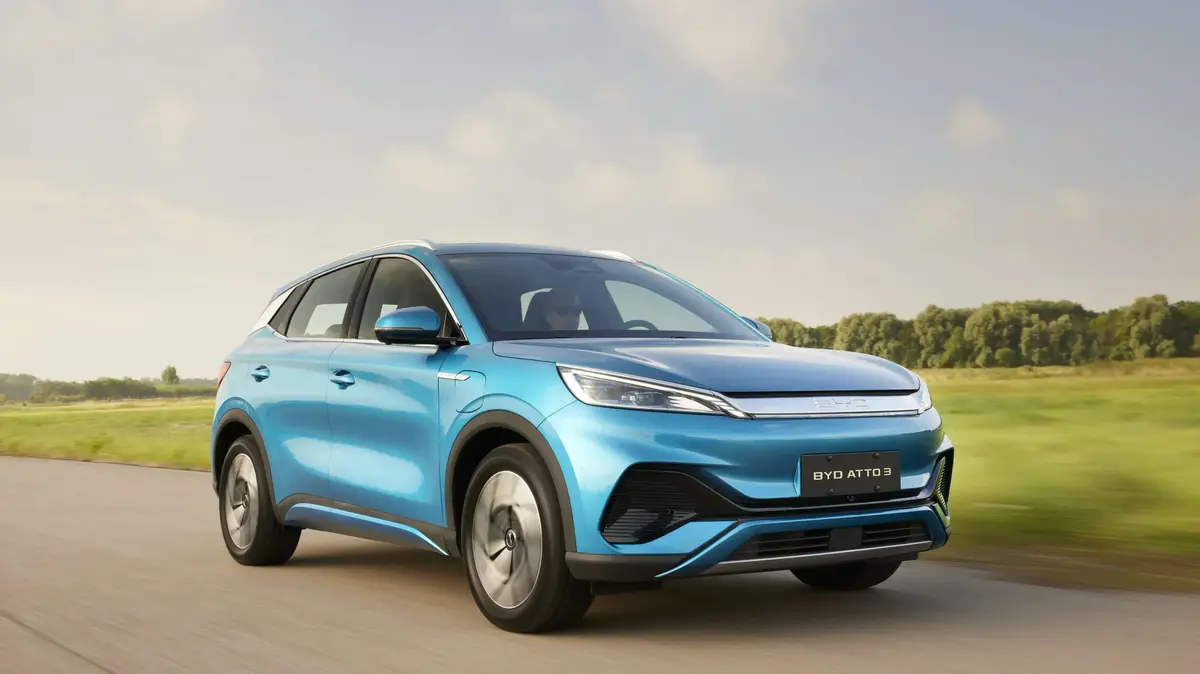 Как будет электромобиль по китайски Сразу три новинк Автомир