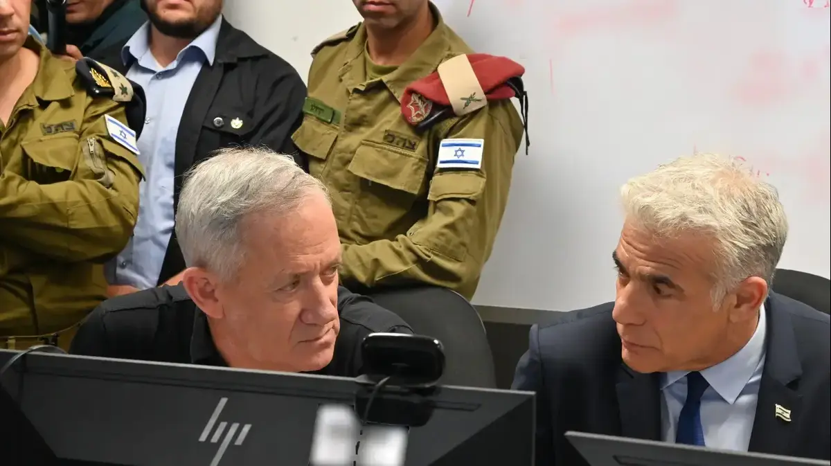 באישור נתניהו לפיד שוחח עם ראש שבכ גנץ עם הרמטכל וואלה חדשות