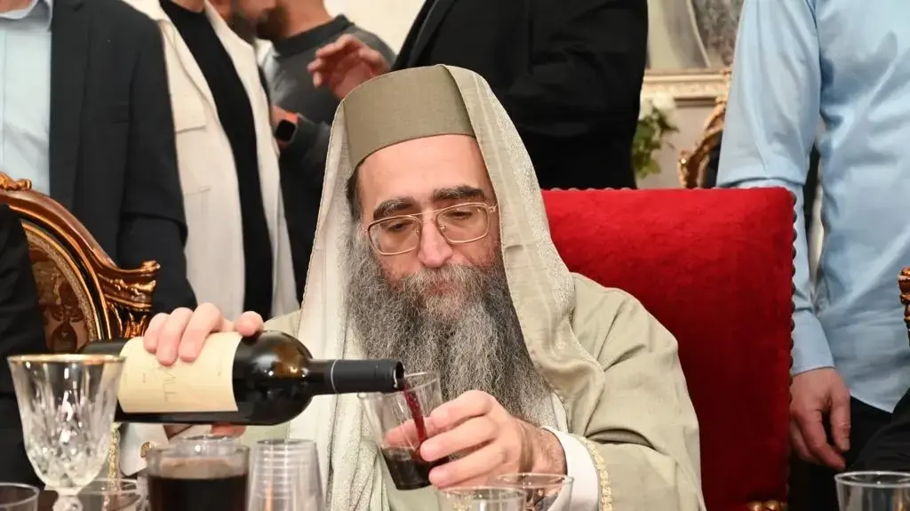 שובה ישראל הרב פינטו בניו יורק וואלה יהדות