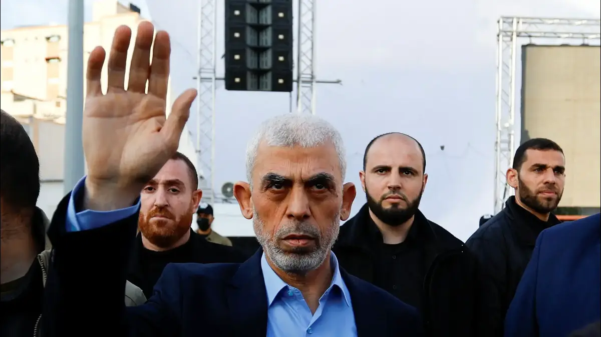 לפי "פרסומים זרים" יחיא סינוואר מחופש לאישה ומסתתר בעזה - וואלה Sheee