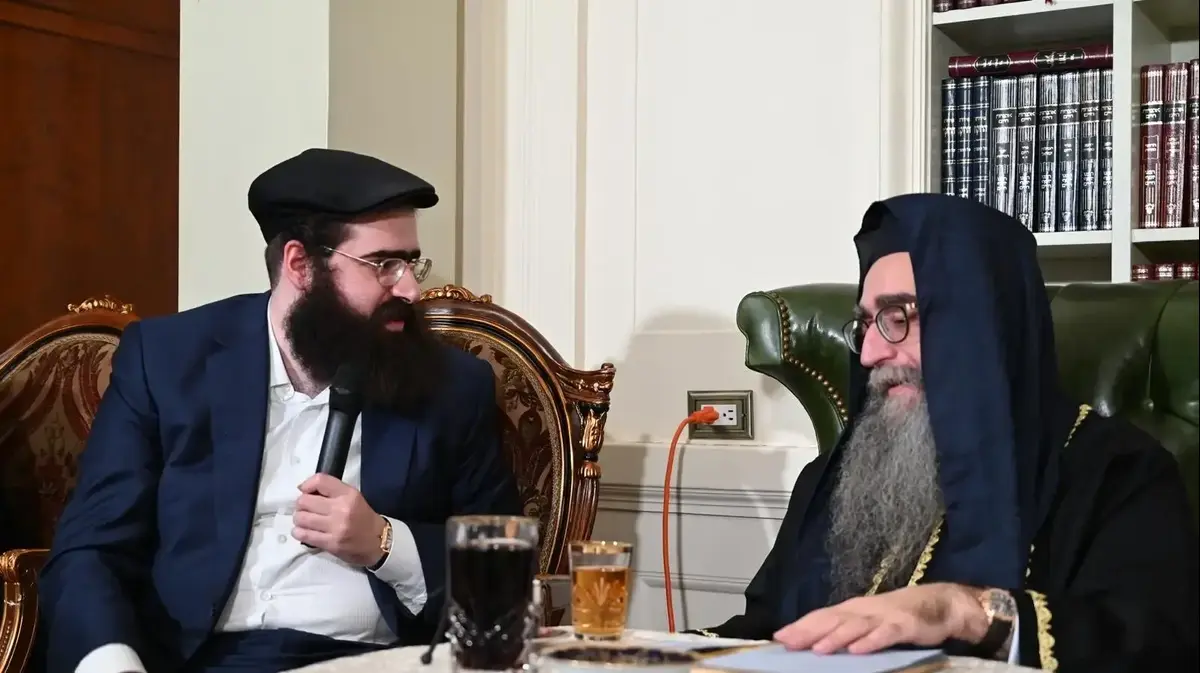 שובה ישראל הרב פינטו מחזק את הקהילות היהודיות וואלה יהדות