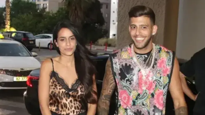 תו פרינס בנו של בן אל תבורי ביקש מאימו שתהיו חברים וואלה סלבס