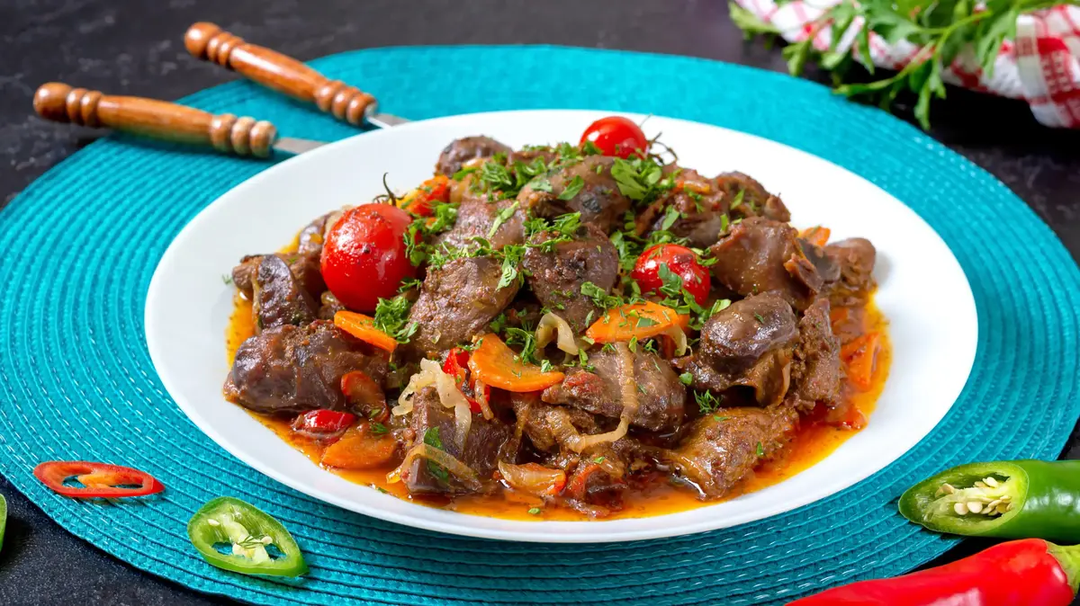 Куриная печень с овощами и фруктами - Zahav.ru Салат